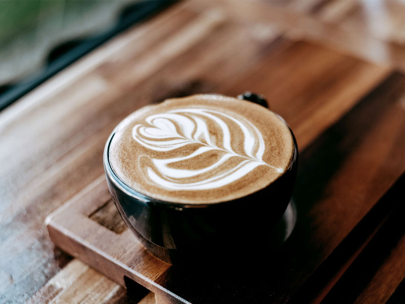 Kaffee mit Herz – die Kunst der Latte Art